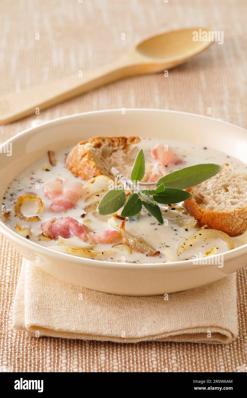 Onion,milk and bacon soup Stock Photo - Alamy