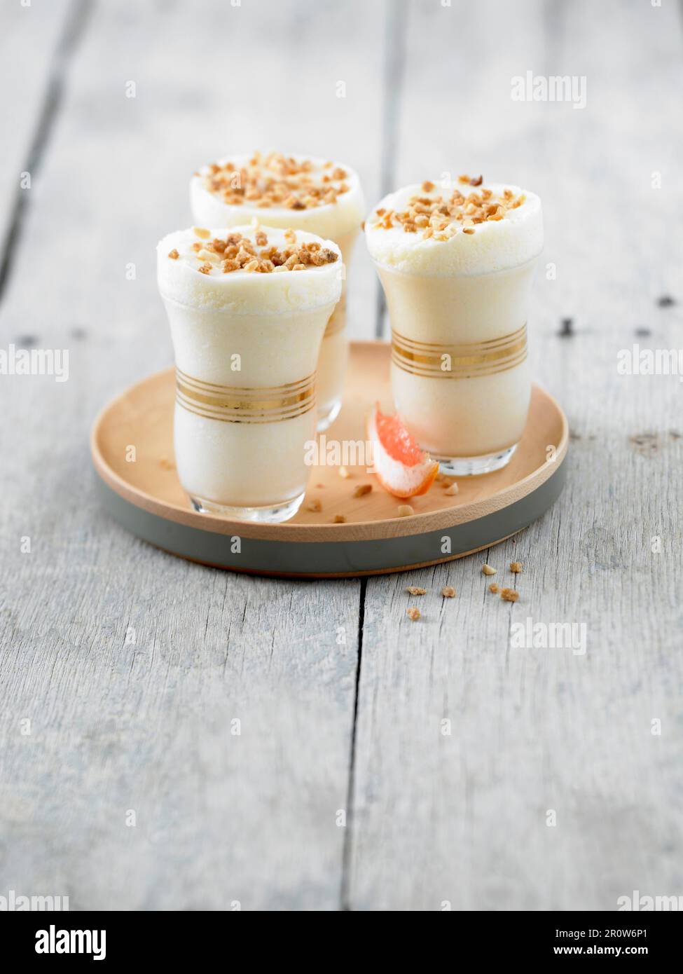 Souffle mould hi-res stock photography and images - Alamy