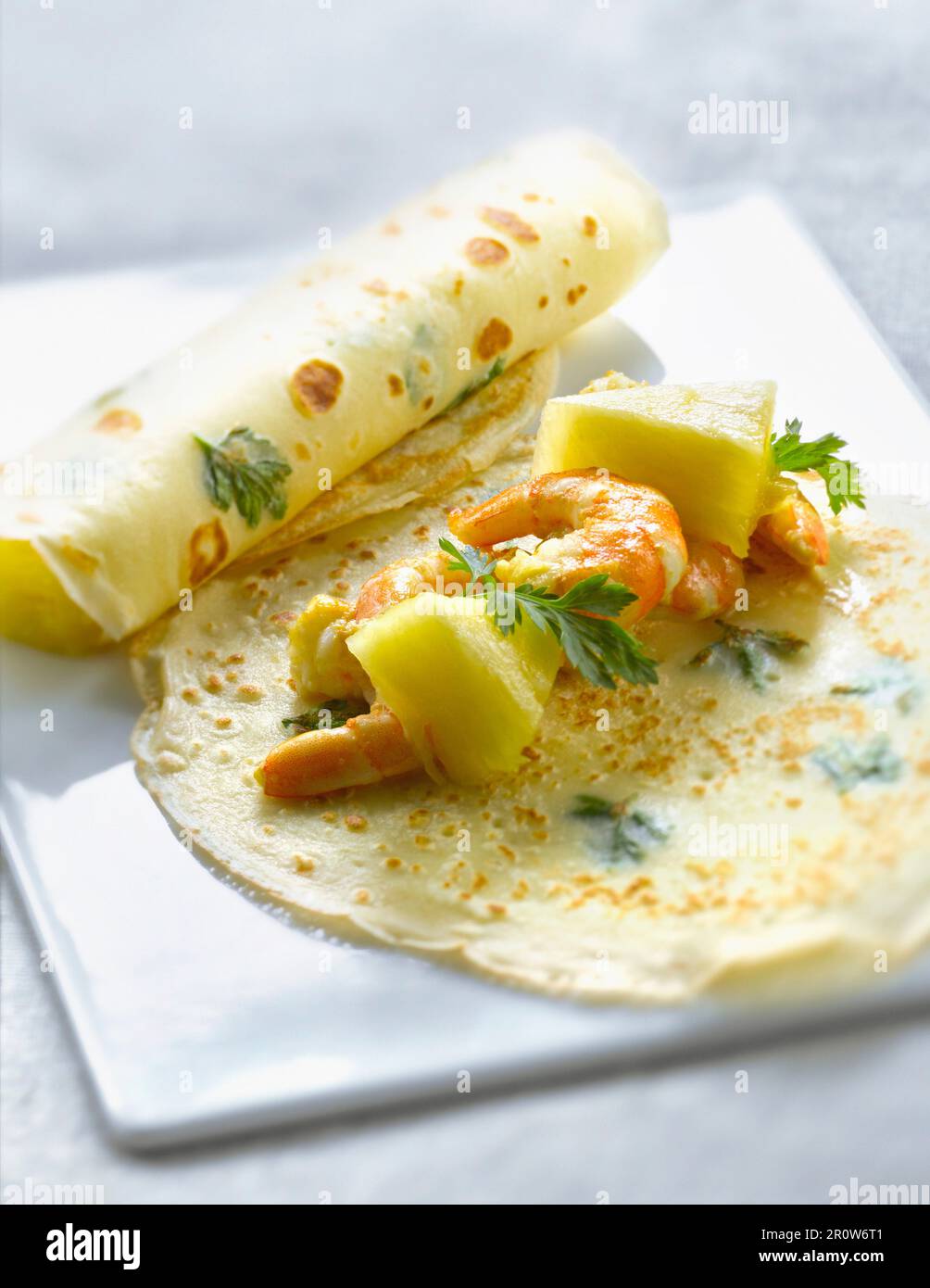 Shrimp pancake hi-res stock photography and images - Alamy