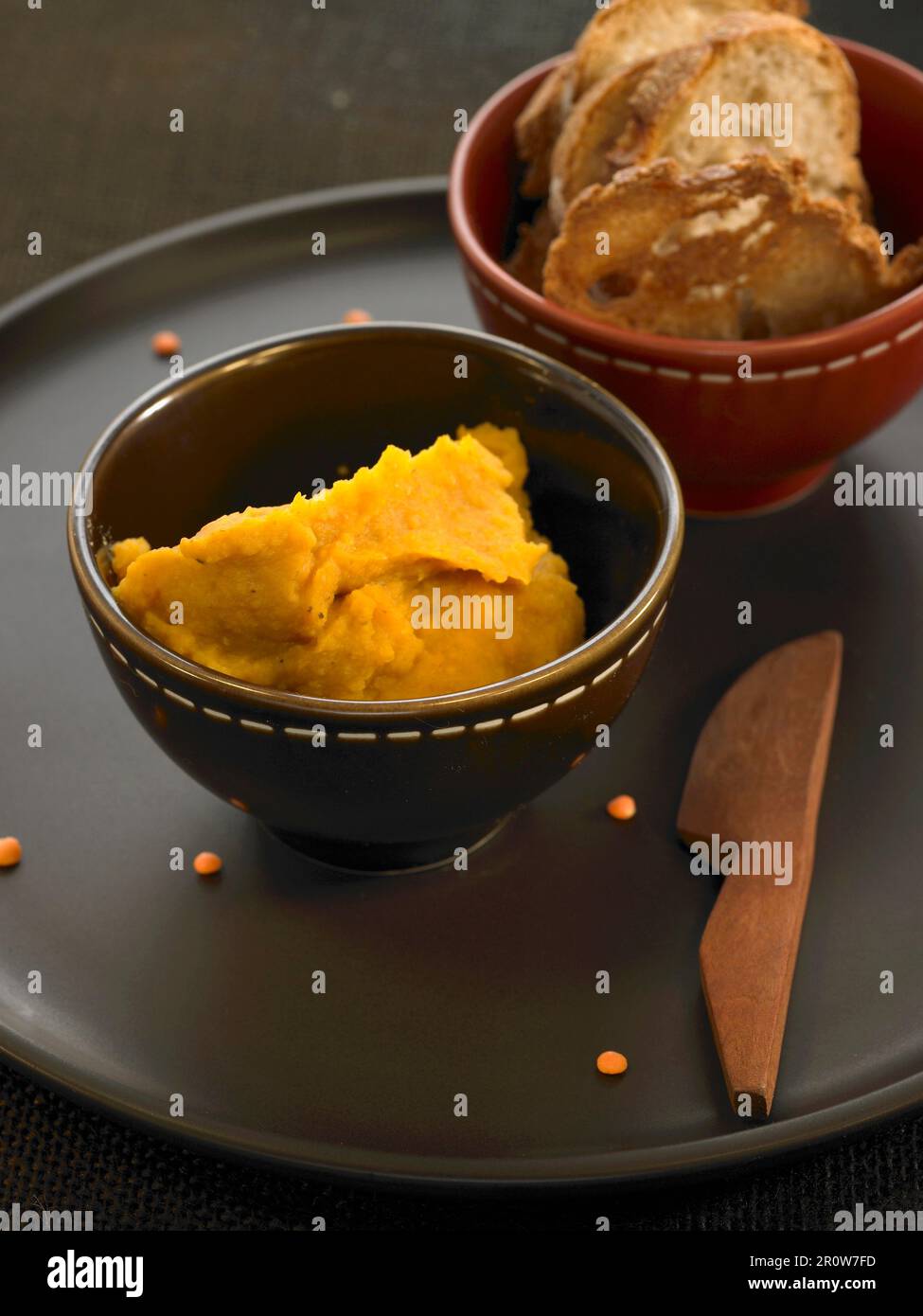 Orange lentils puree hi-res stock photography and images - Alamy