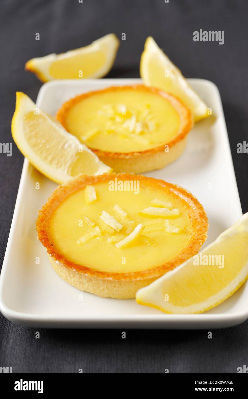 Lemon curd tartlets Stock Photo - Alamy