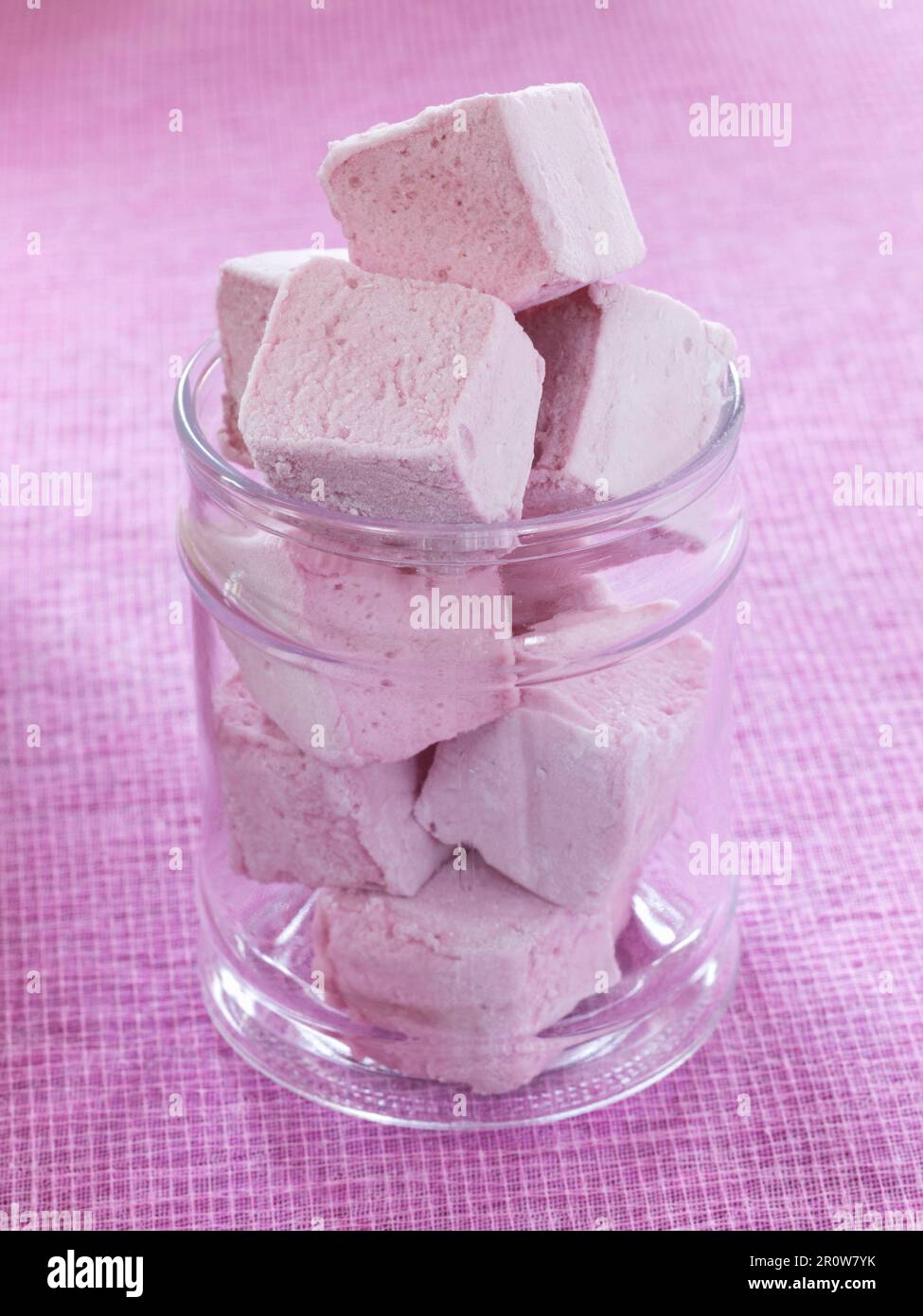 Marsh mallow candy hi-res stock photography and images - Alamy