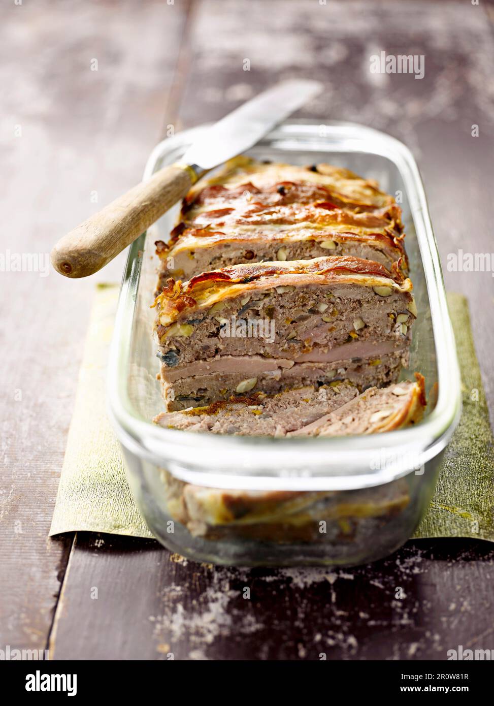 Mussels with green stuffing Stock Photo - Alamy