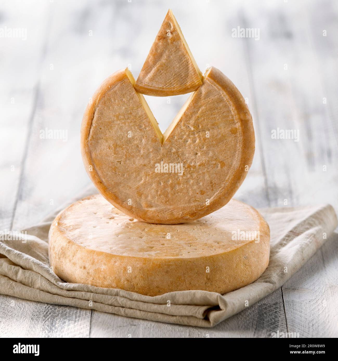 Tamie cheese hi-res stock photography and images - Alamy