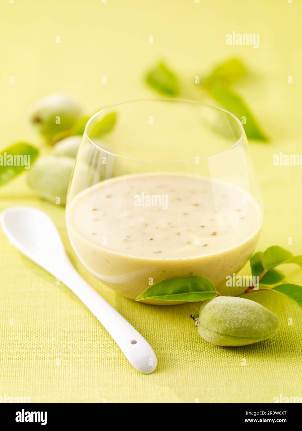 Fish cream cream dessert hi-res stock photography and images - Alamy