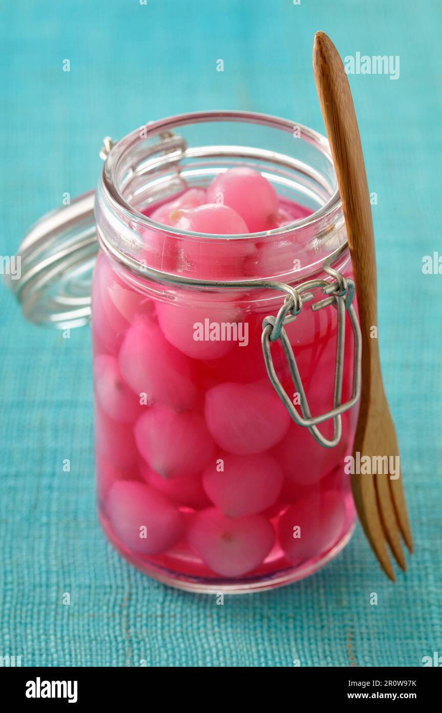 Jar of small onions preserved in vinegar Stock Photo - Alamy