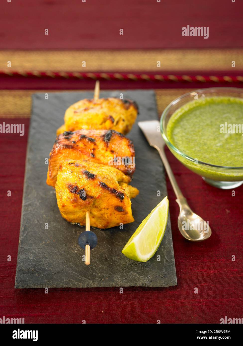 Tandoori chicken brochette Stock Photo - Alamy
