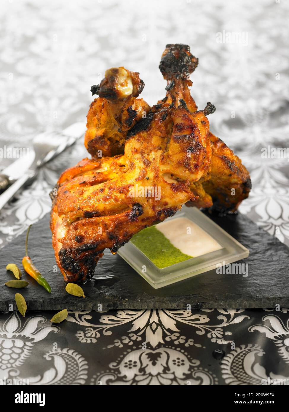 Pan tandoori hi-res stock photography and images - Alamy