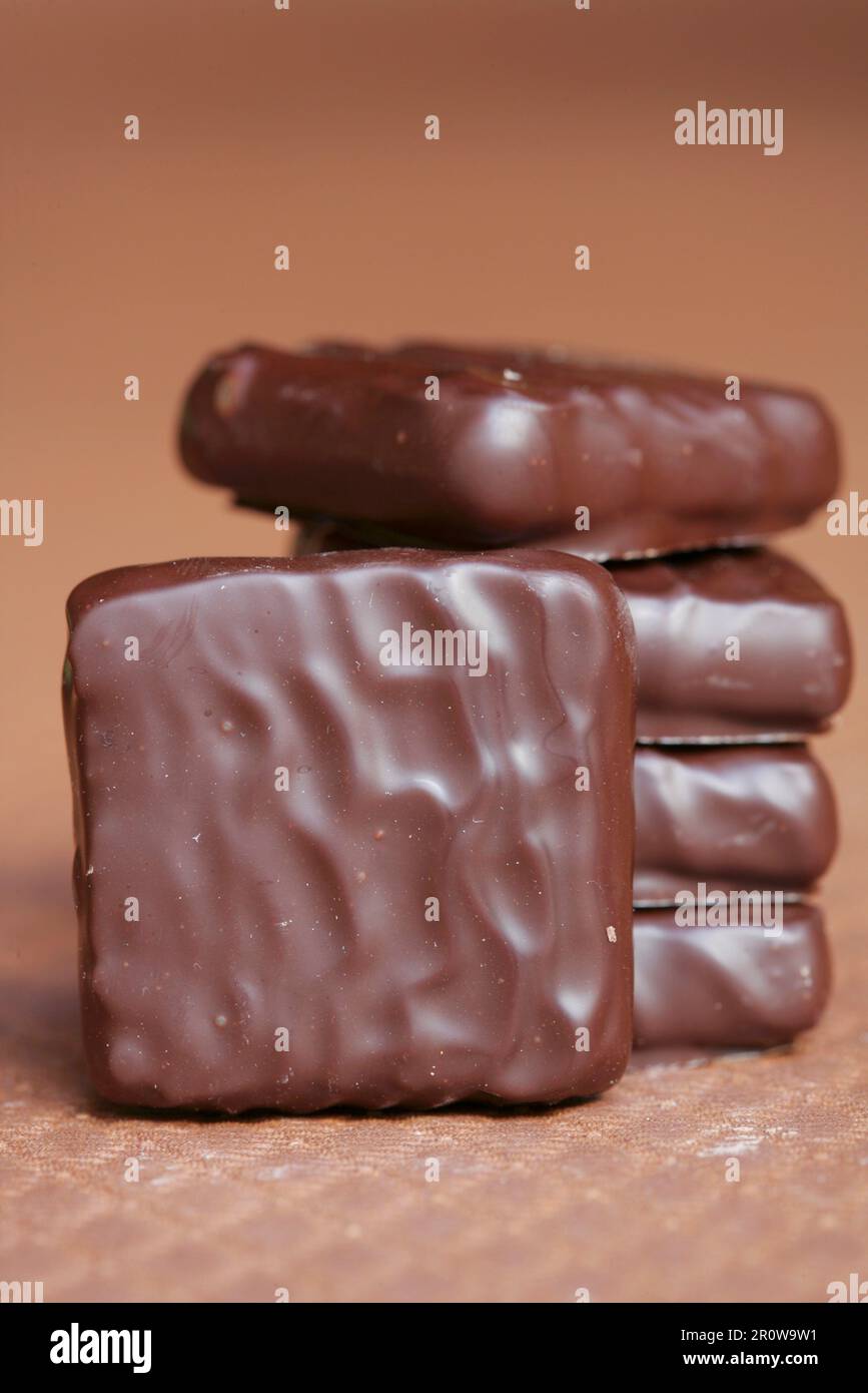 Labour red wedge hi-res stock photography and images - Alamy