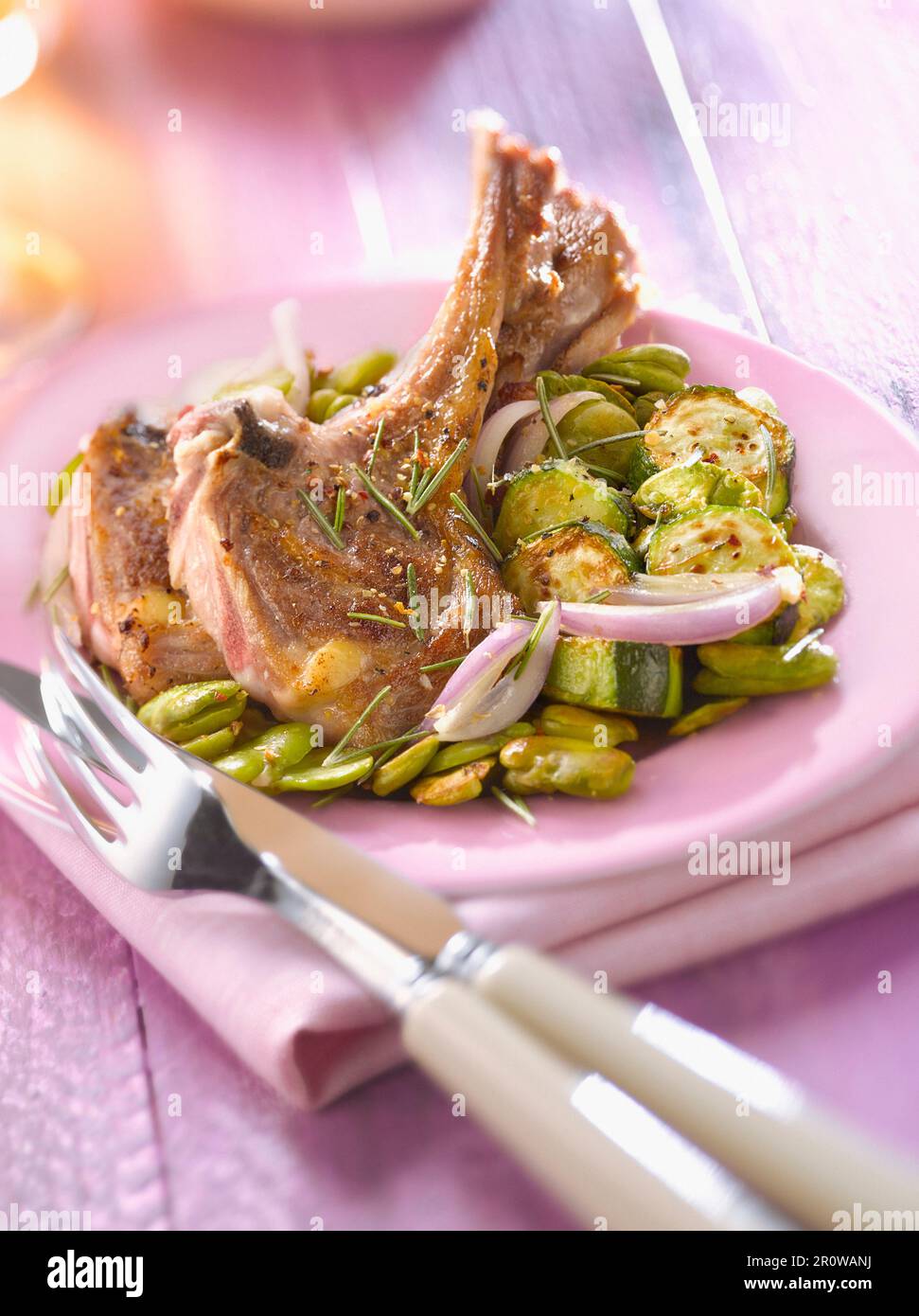 Lamb chop broad beans hi-res stock photography and images - Alamy