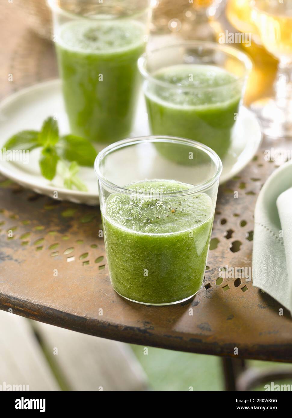 Mint stalk hi-res stock photography and images - Alamy