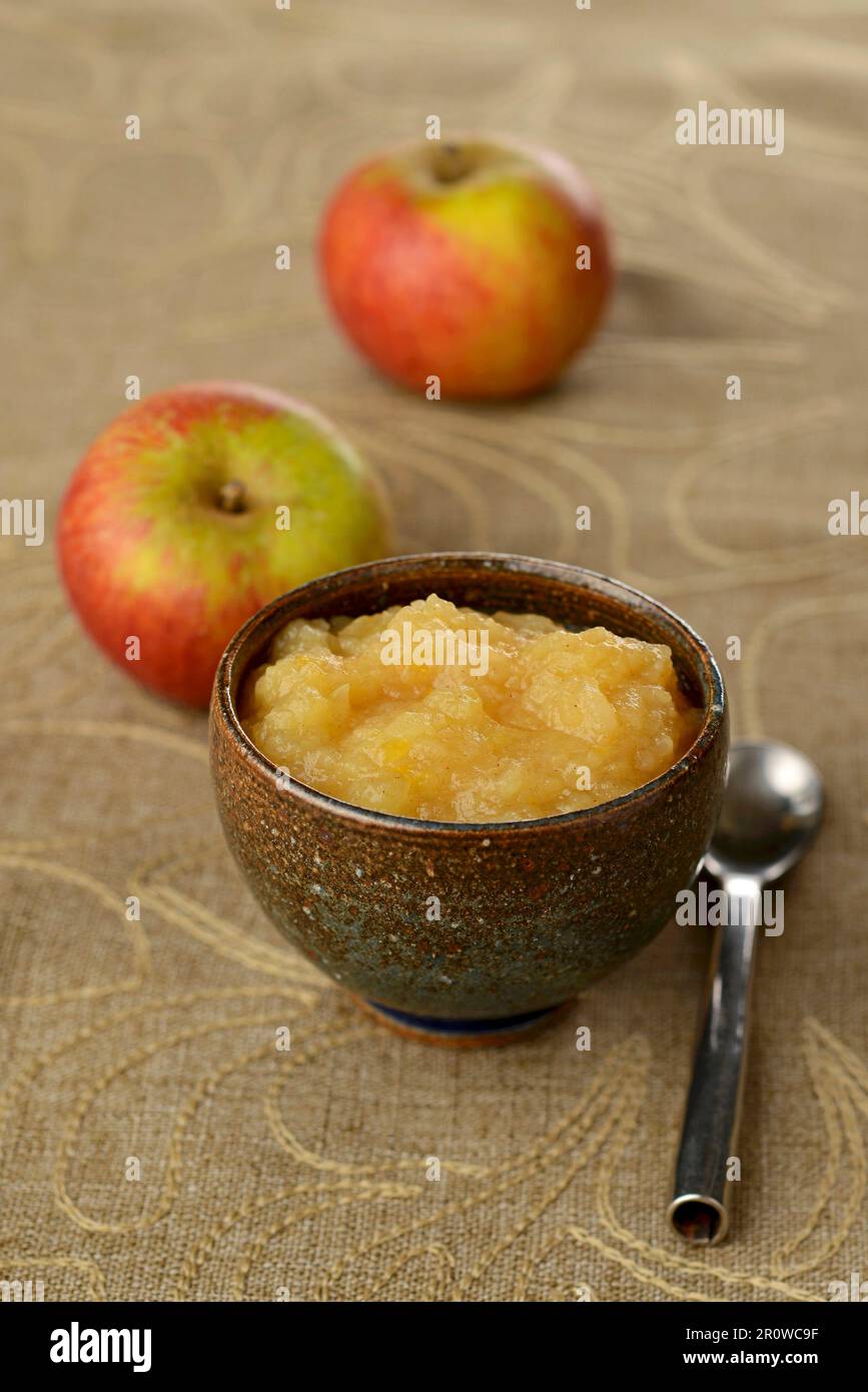 Traditional apple compote Stock Photo - Alamy