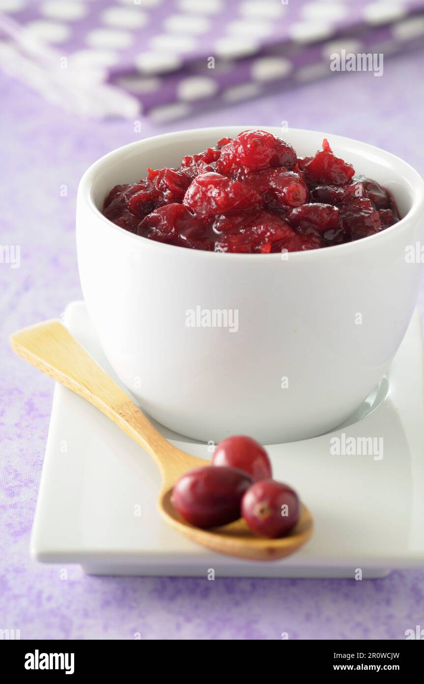 Cultivated cranberries hi-res stock photography and images - Alamy