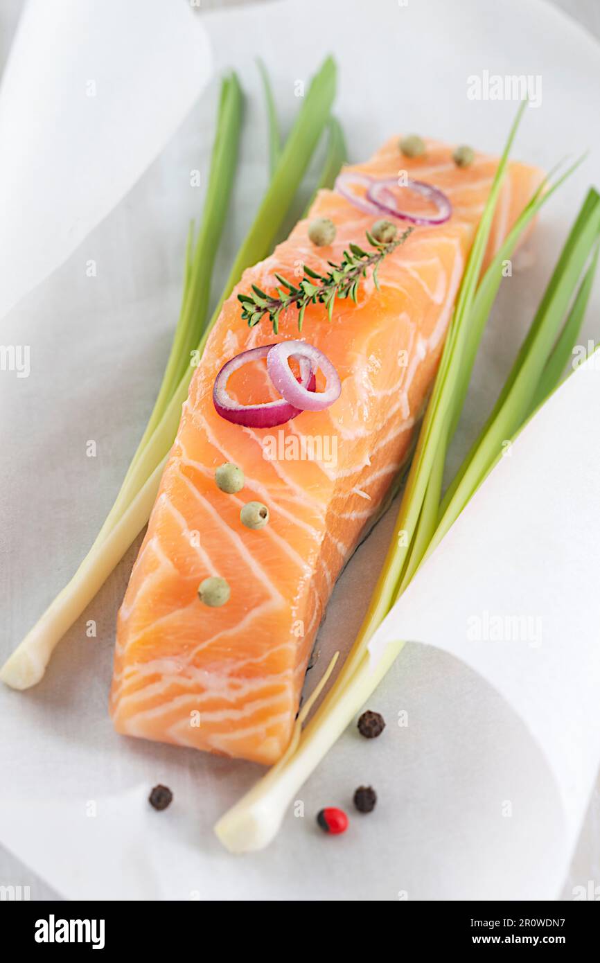 Salmon coloured paper hi-res stock photography and images - Alamy