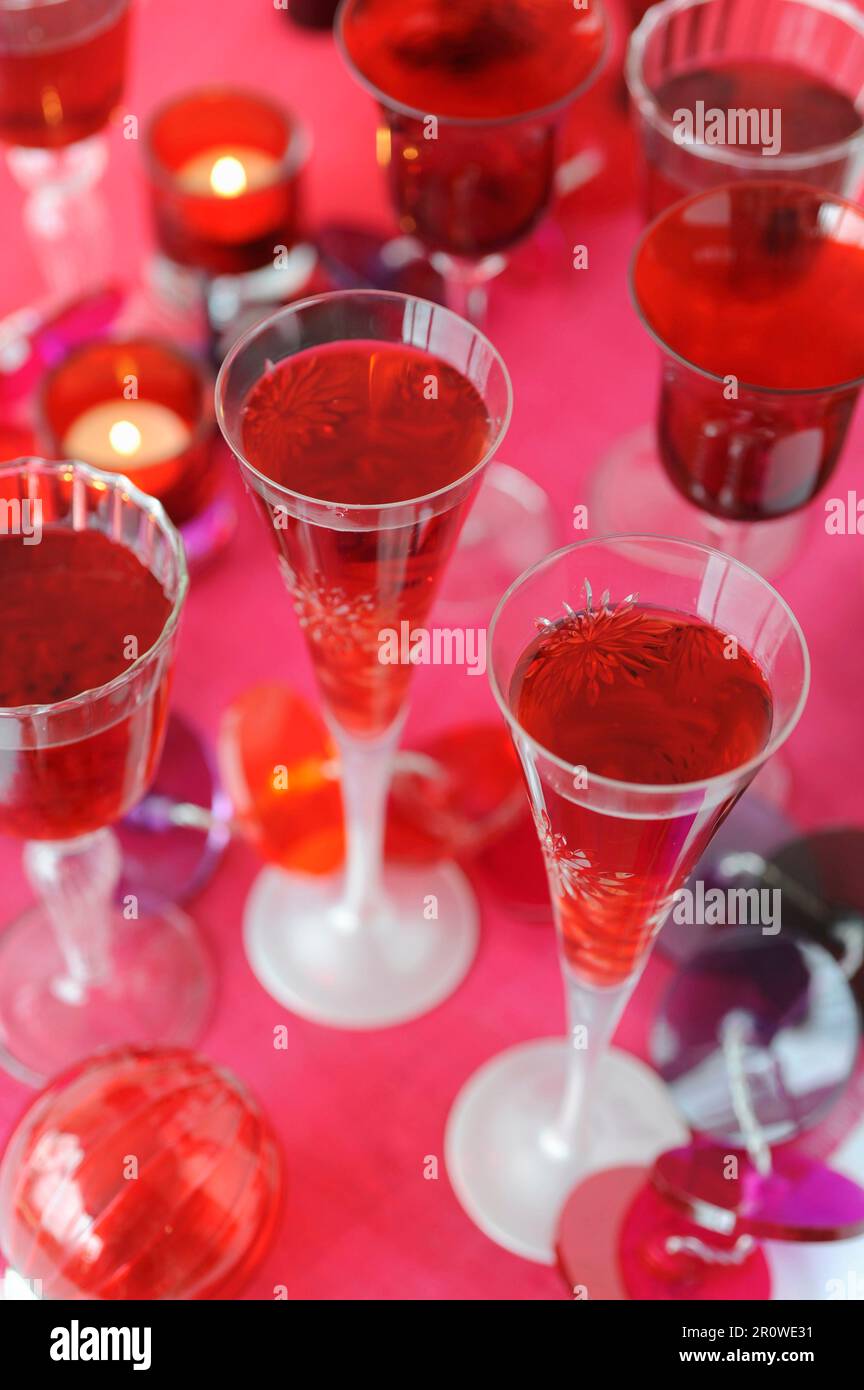 Hibiscus flower cocktail Stock Photo - Alamy