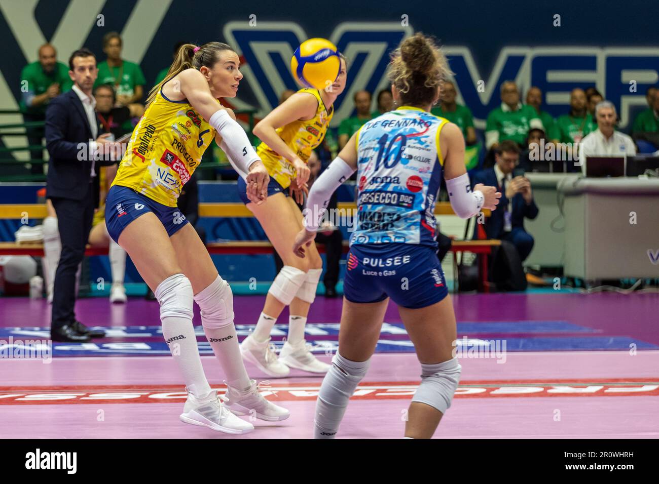 Imoco volley conegliano defense hi-res stock photography and images - Alamy