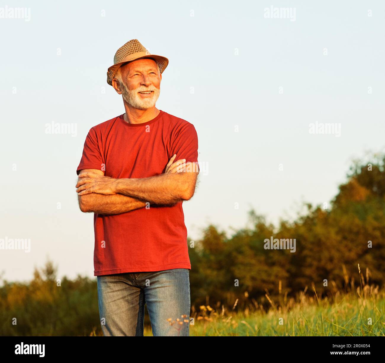 portrait senior man elderly old retirement mature gray hair farm farmer ...