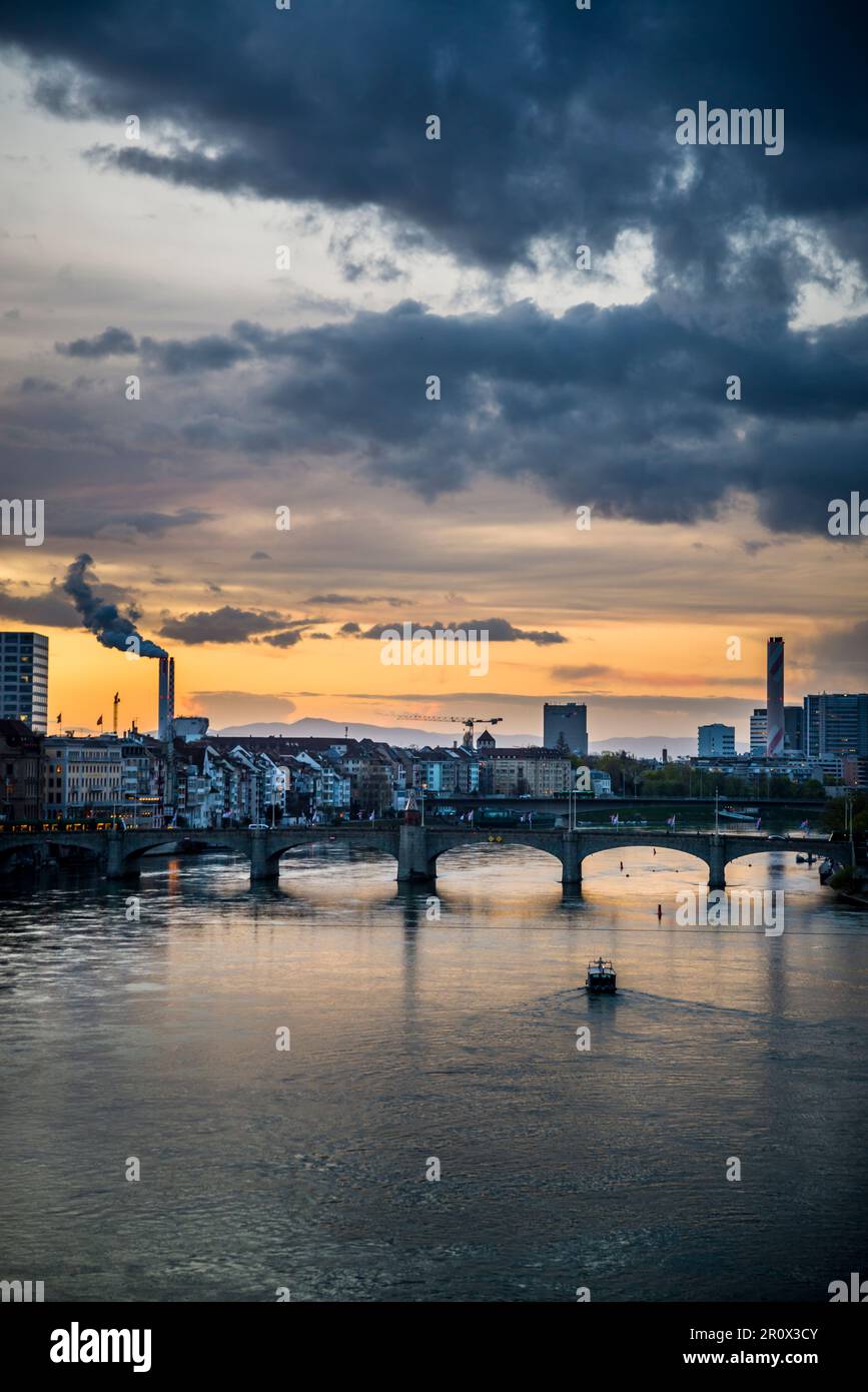 Sunset over central switzerland hi-res stock photography and images - Alamy