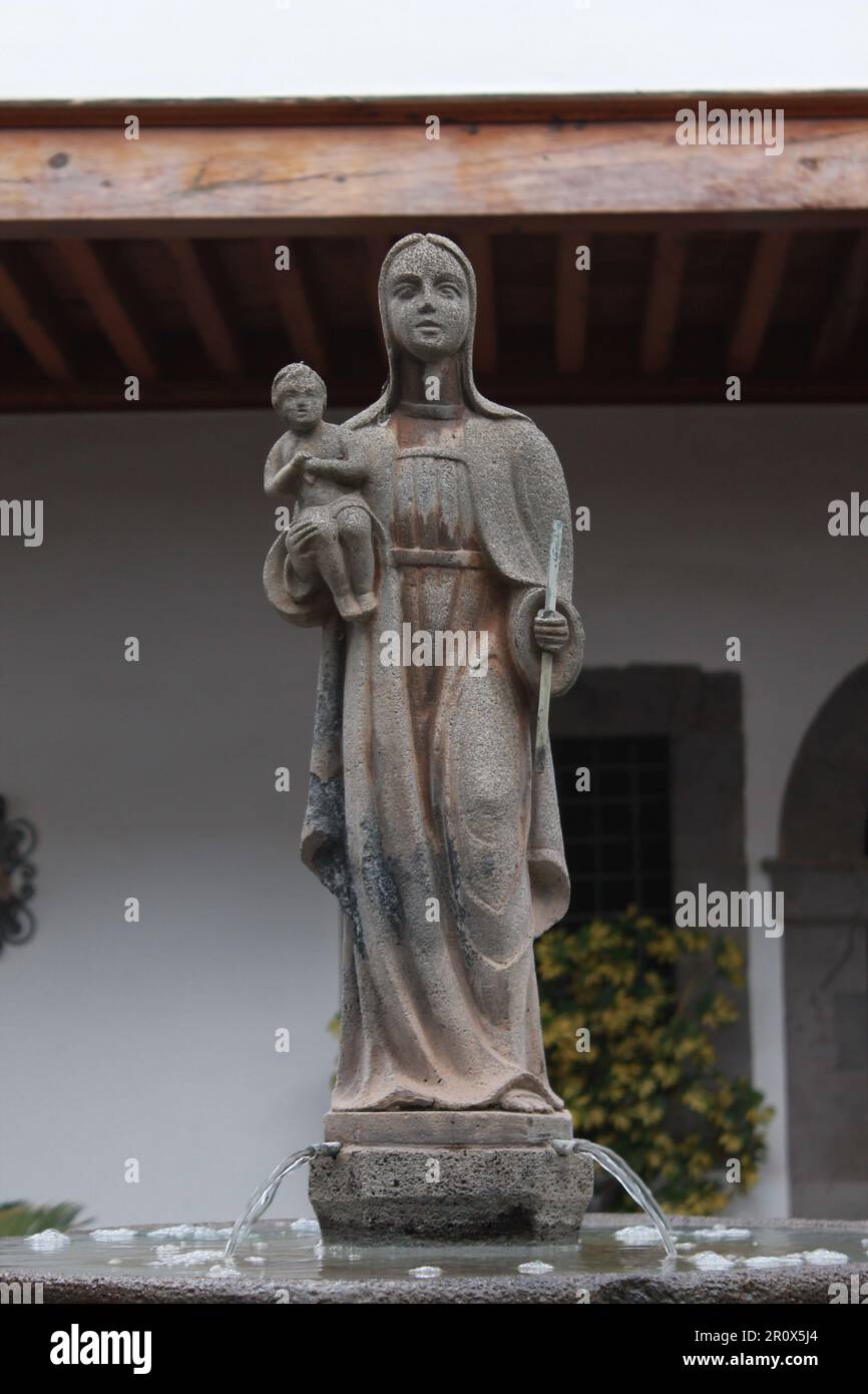 An antique statue in the lobby of an hotel in Tenerife Stock Photo - Alamy