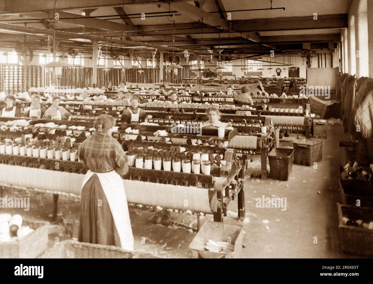 Queensgate Mill, Burnley, Lancashire, early 1900s Stock Photo - Alamy
