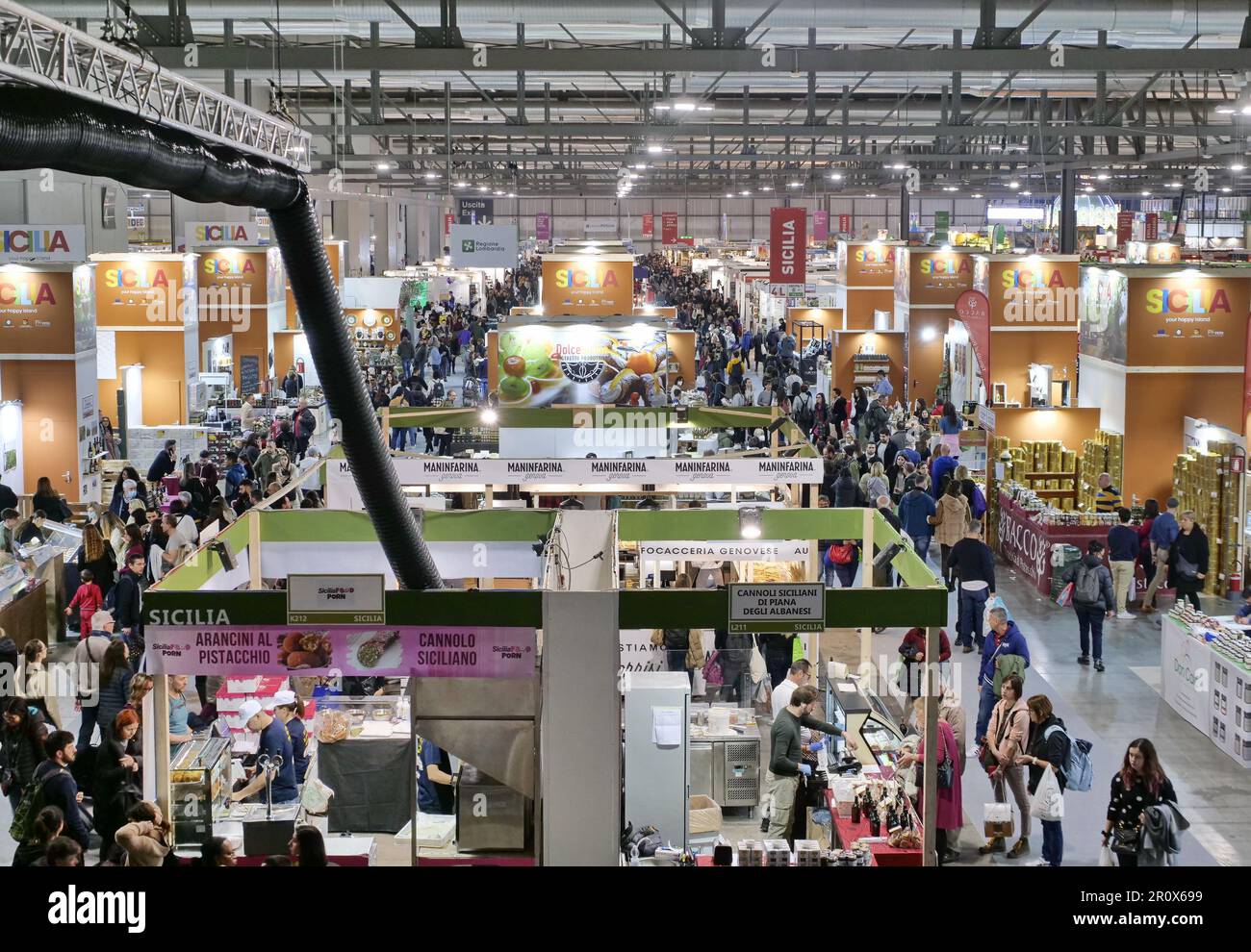 Artisans fair with typical local products food and no food, folklore ...