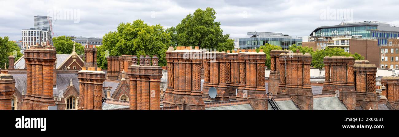 Rooftop level panorama of London from Chancery Lane area looking west ...