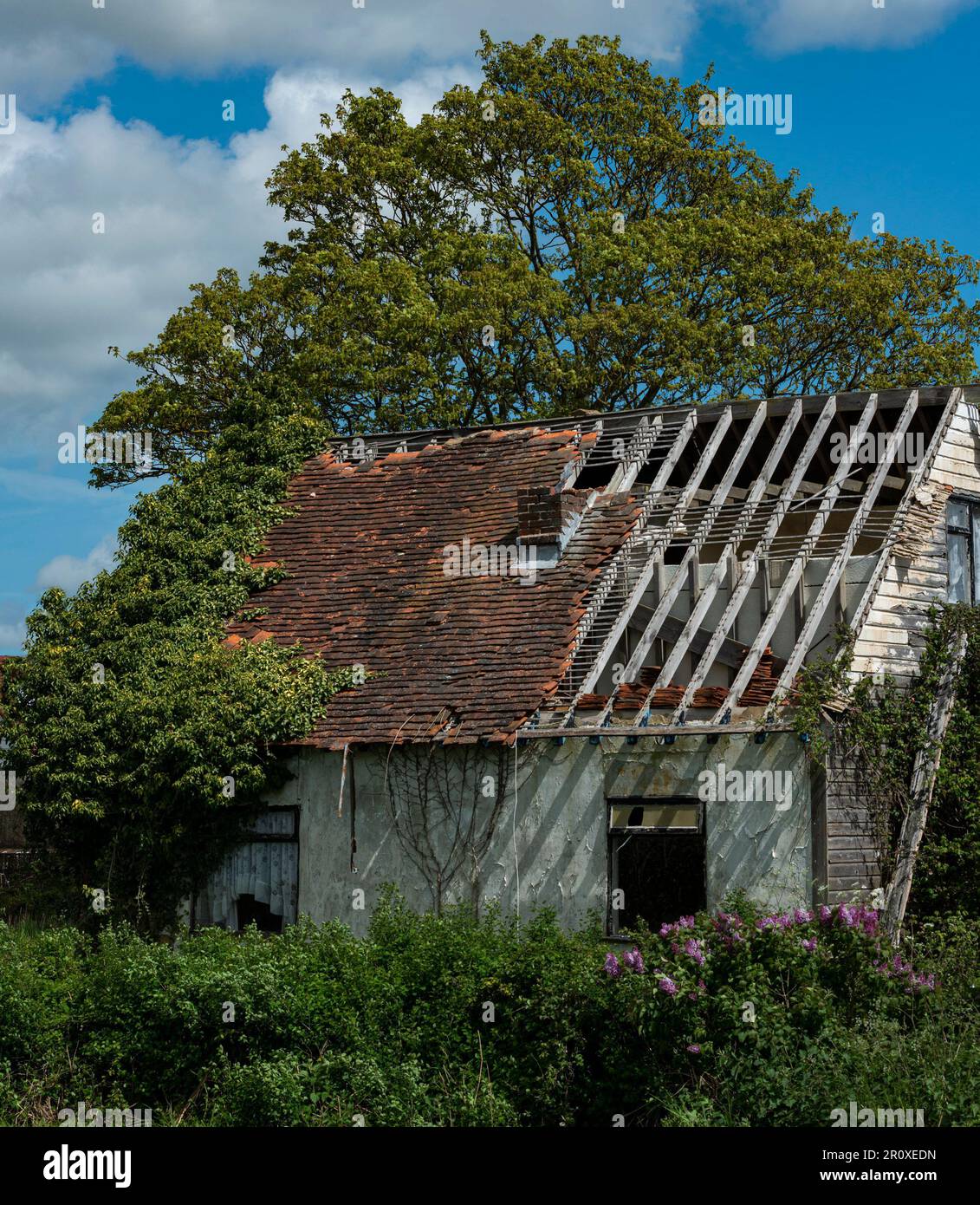 Kent barn uk hi-res stock photography and images - Alamy