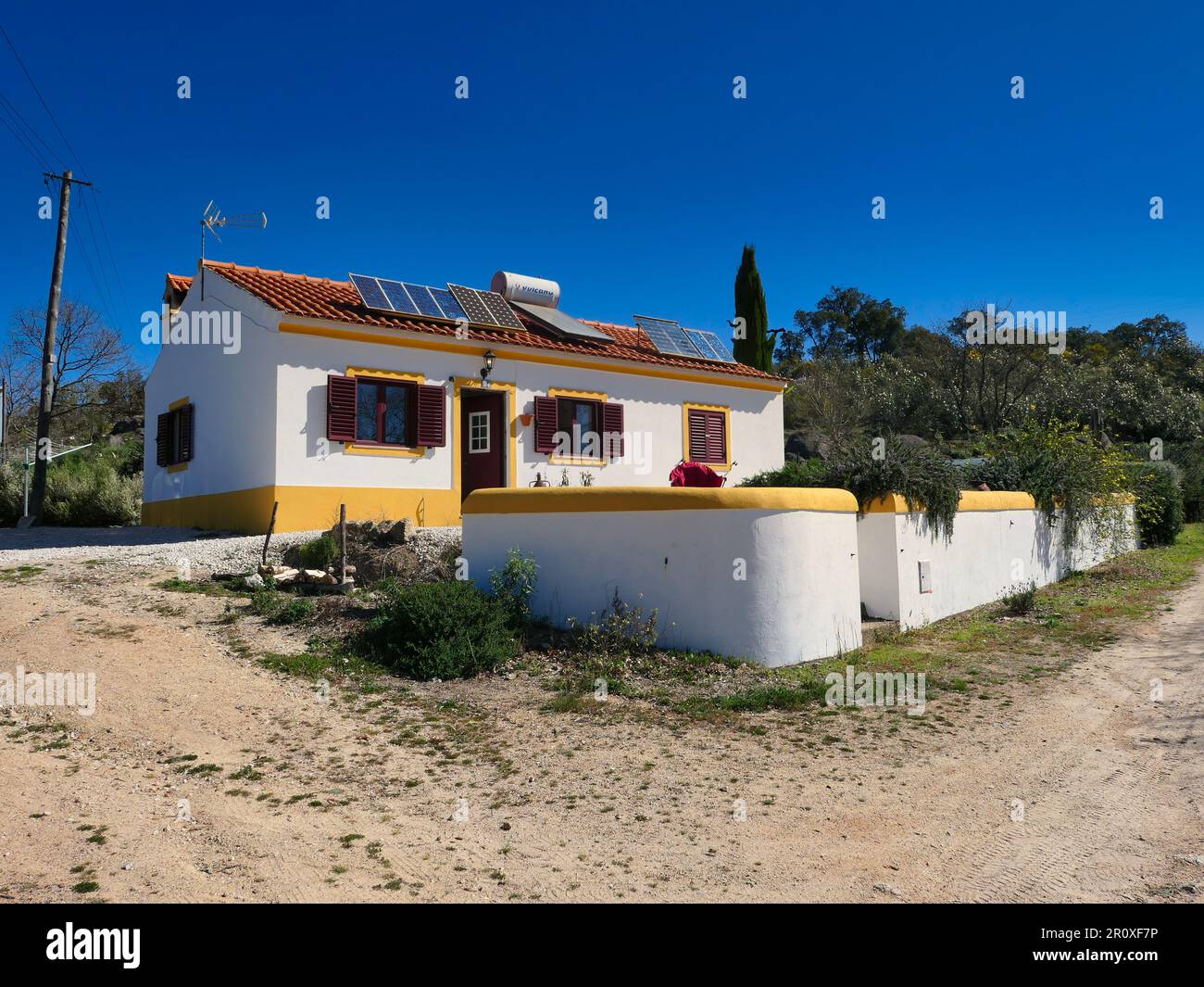 Blue sky with portuguese cottage hi-res stock photography and images ...