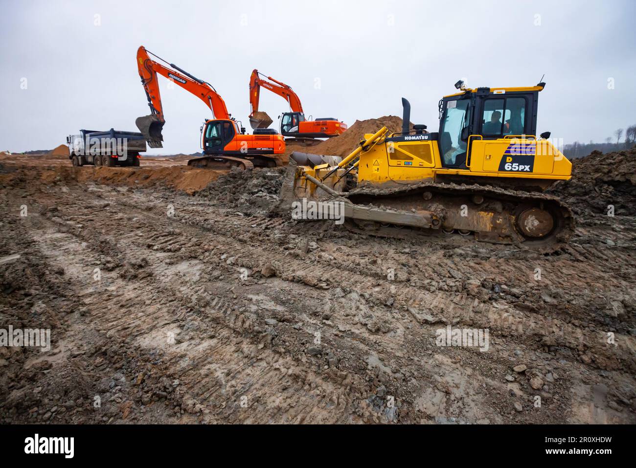 Dozer loader hi-res stock photography and images - Alamy