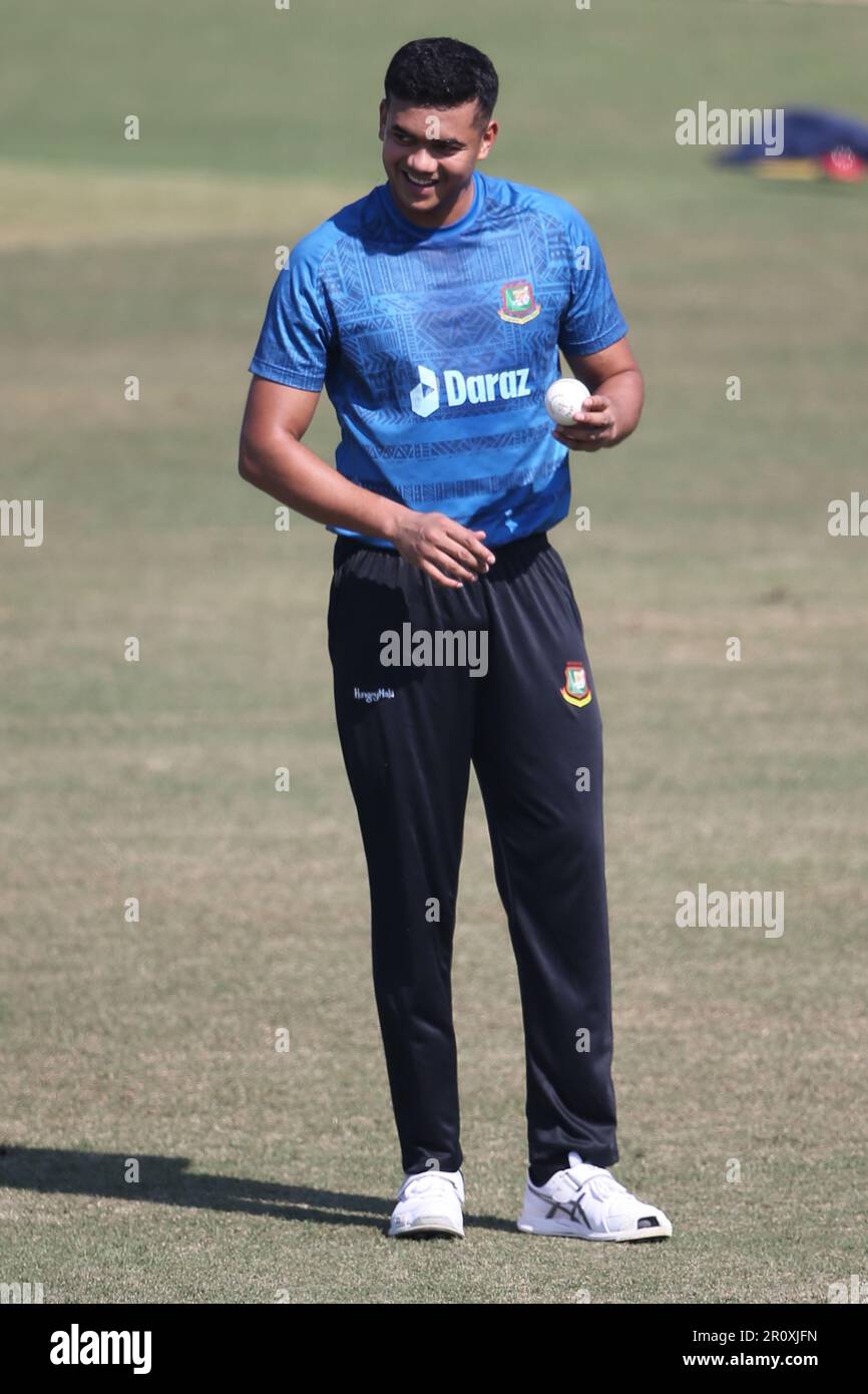 Bangladeshi cricketer Tashkin Ahmed during the Bangladesh National ...