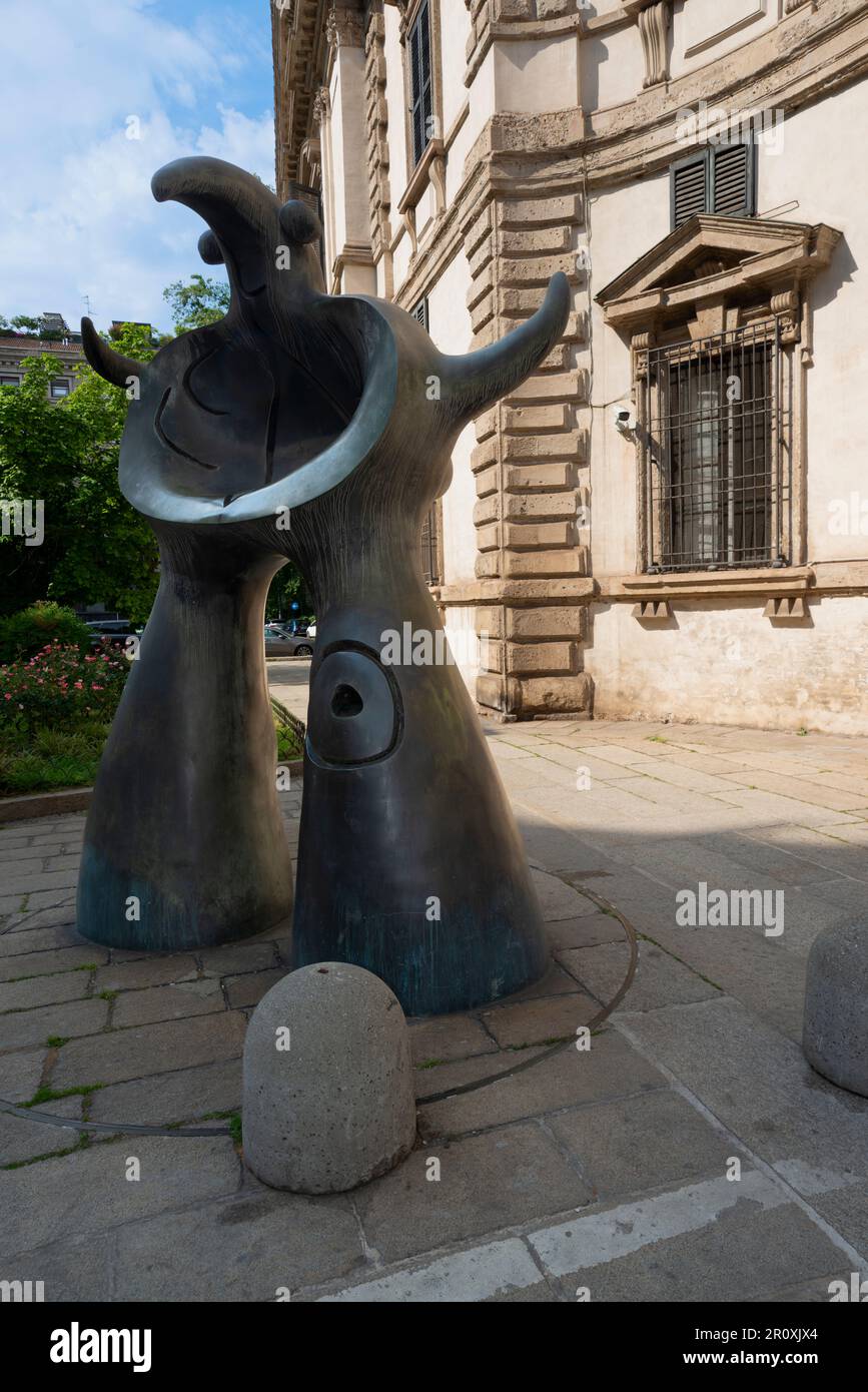 Mere ubu hi-res stock photography and images - Alamy