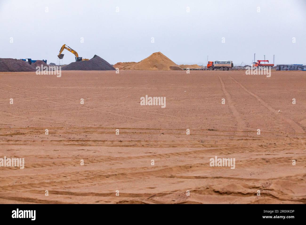 Subbase hi-res stock photography and images - Alamy