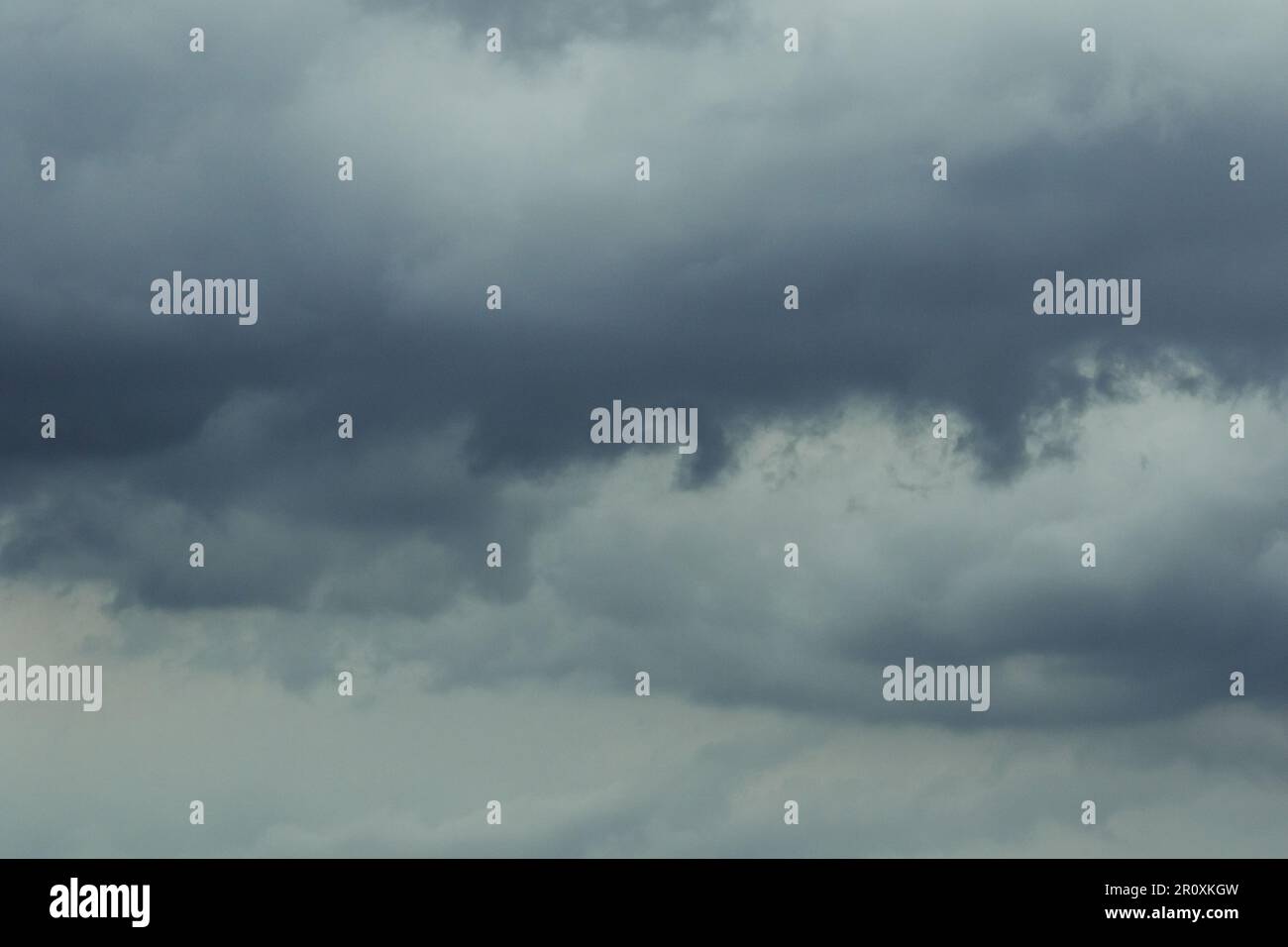 City in dramatic rainy weather hi-res stock photography and images - Alamy