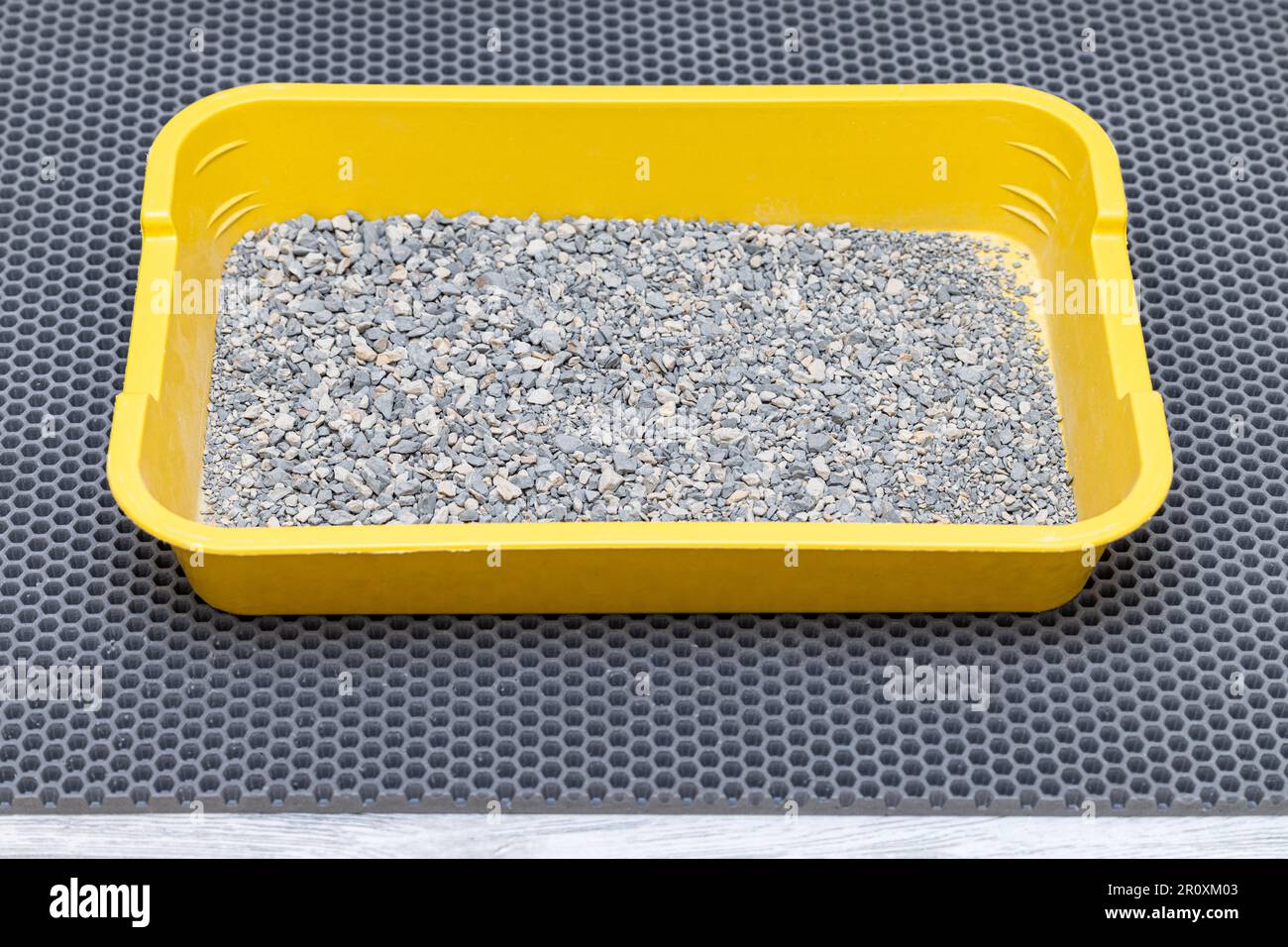 Litter stands hi-res stock photography and images - Alamy