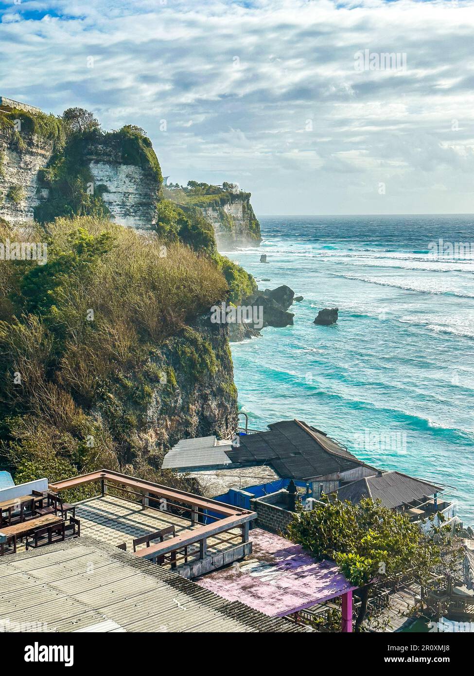 Blue Point Beach Ungasan, Pantai Suluban in Uluwatu Beach, Bali ...