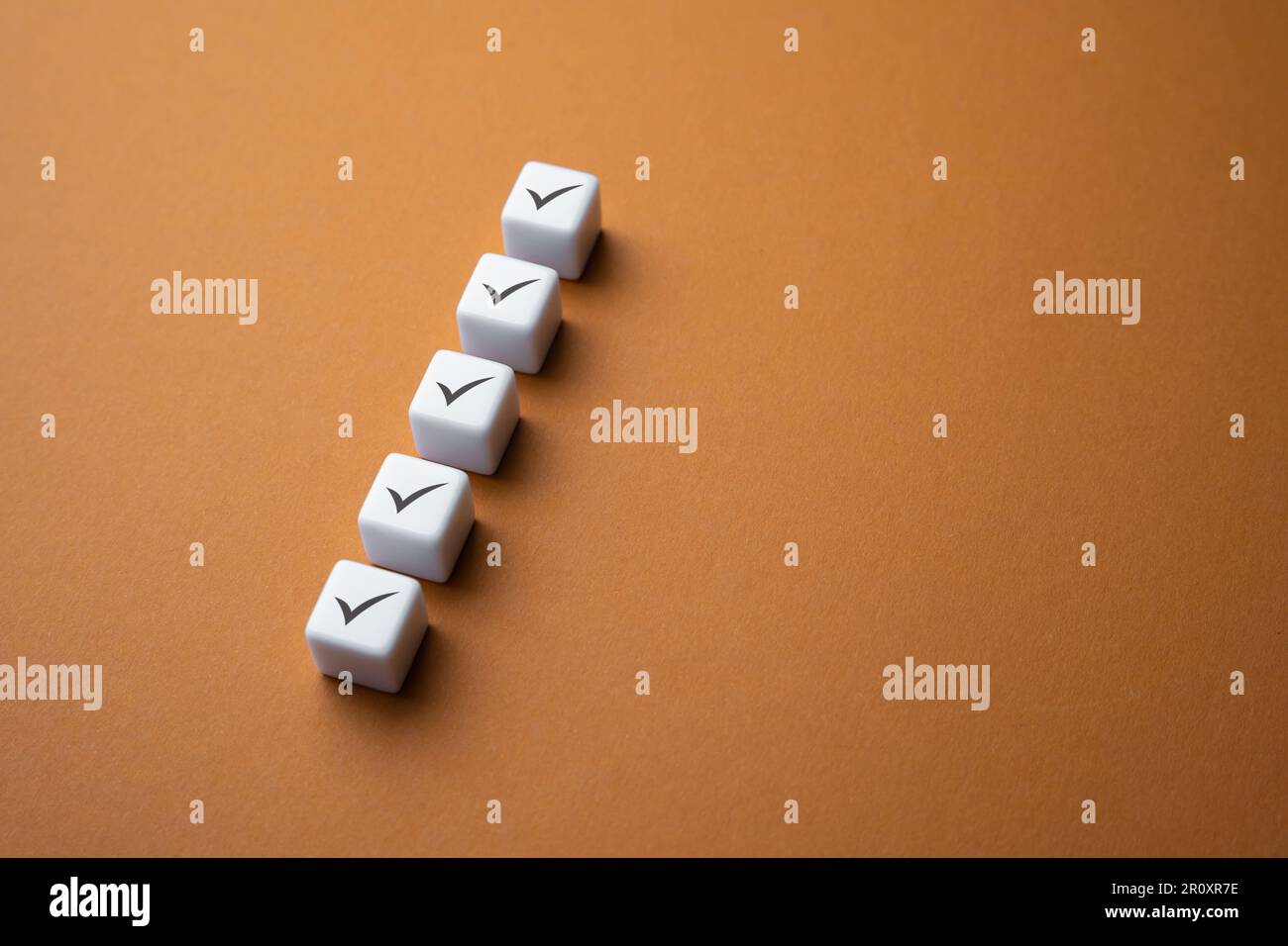 Everything is ready to go. Checkboxes in the list by items. Tasks ...