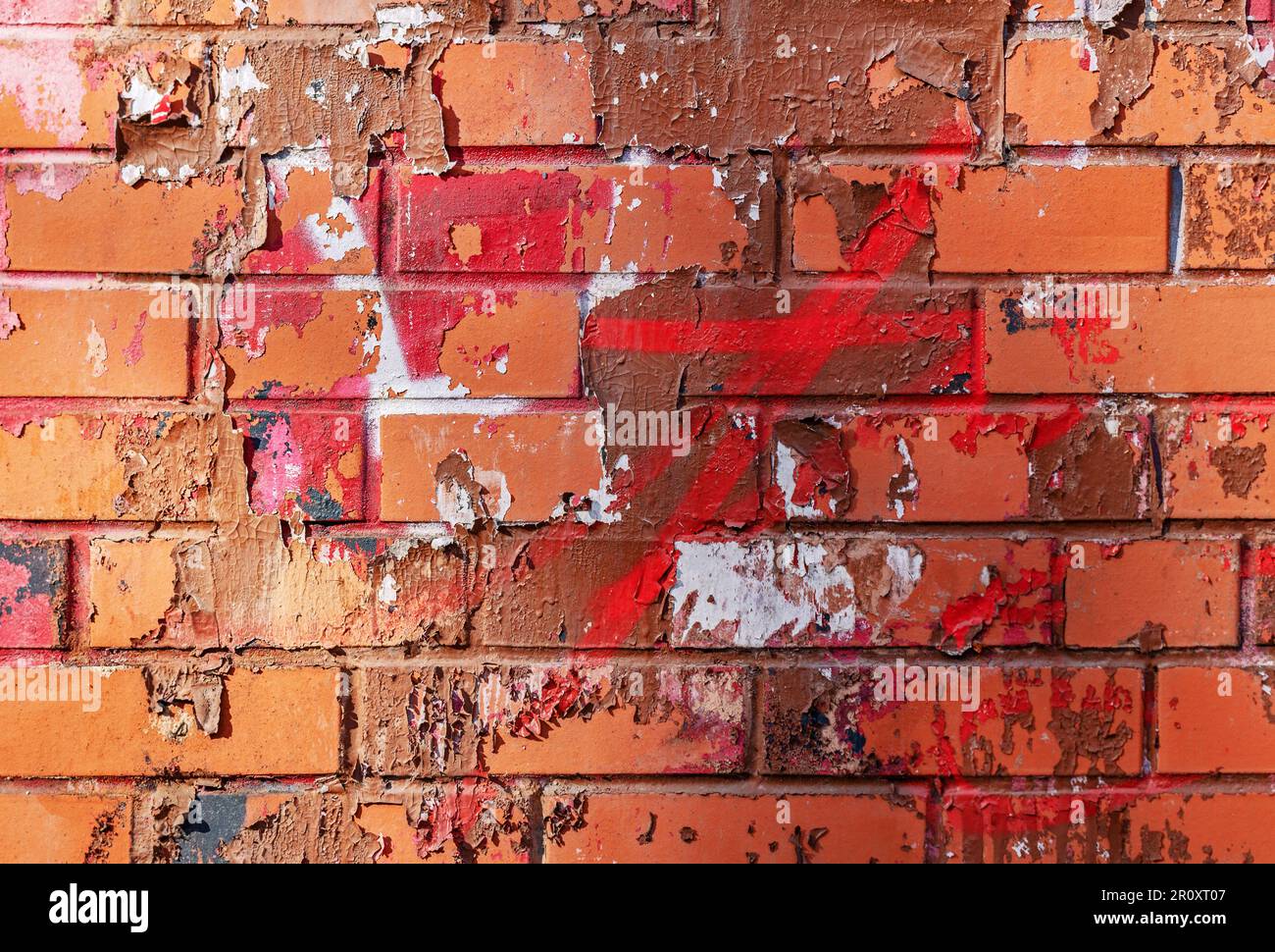 Real red brick wall texture hi-res stock photography and images - Alamy