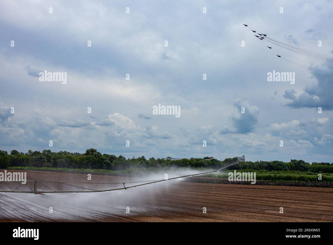 Ground mobile system hi-res stock photography and images - Alamy