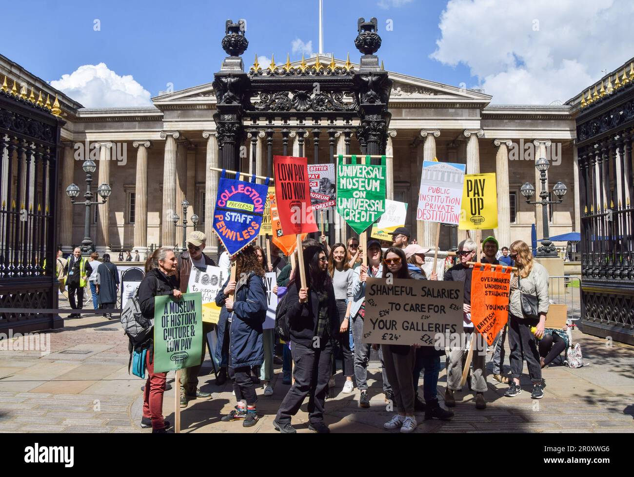 London, UK. 10th May 2023. Prospect Union picket outside the British ...