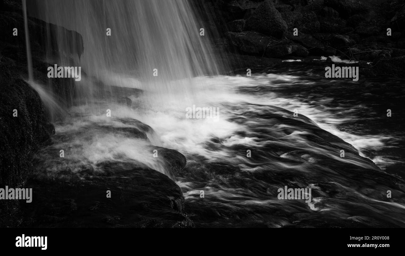 North Yorkshire Waterfalls - West Burton Cauldron Stock Photo - Alamy