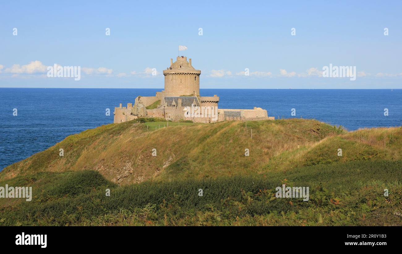 Medieval Fort La Latte, Cap Frehel, France Stock Photo - Alamy