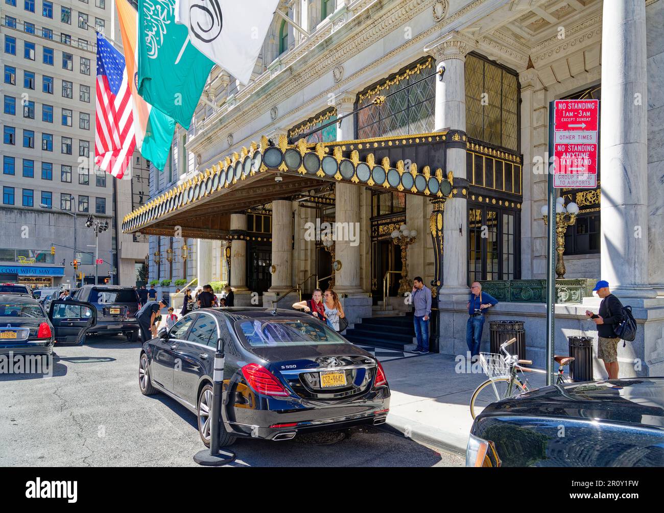 Limousines queue at the Plaza’s main entrance on Grand Army Plaza, with ...