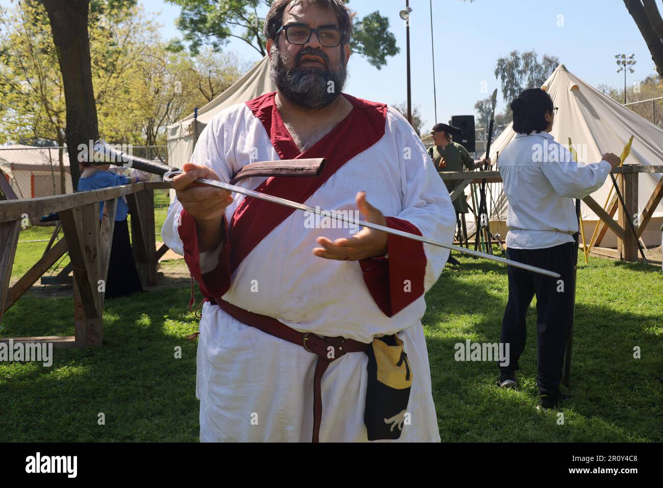 Elizabethan period armor hi-res stock photography and images - Alamy