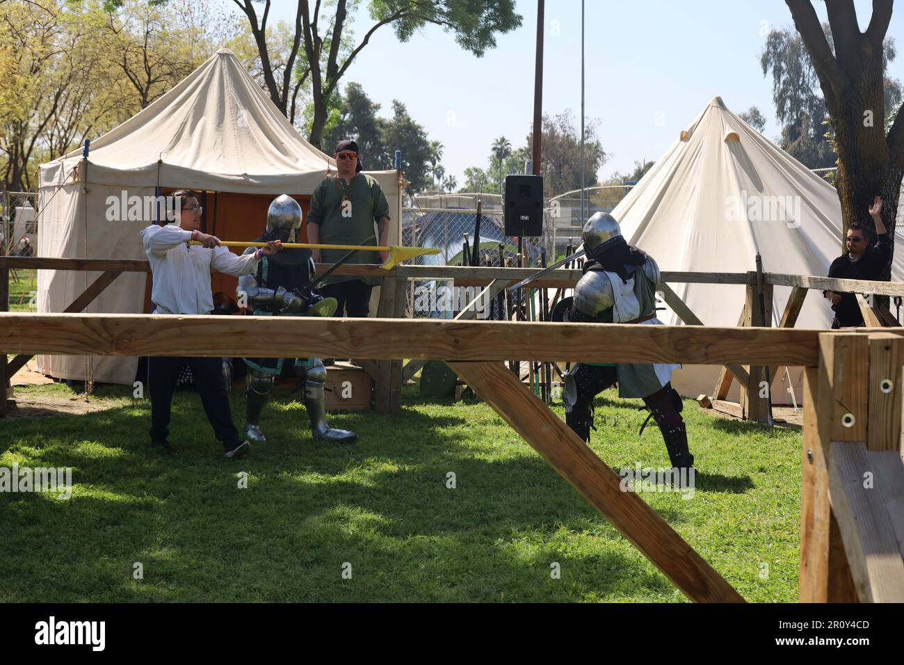 Elizabethan period armor hi-res stock photography and images - Alamy