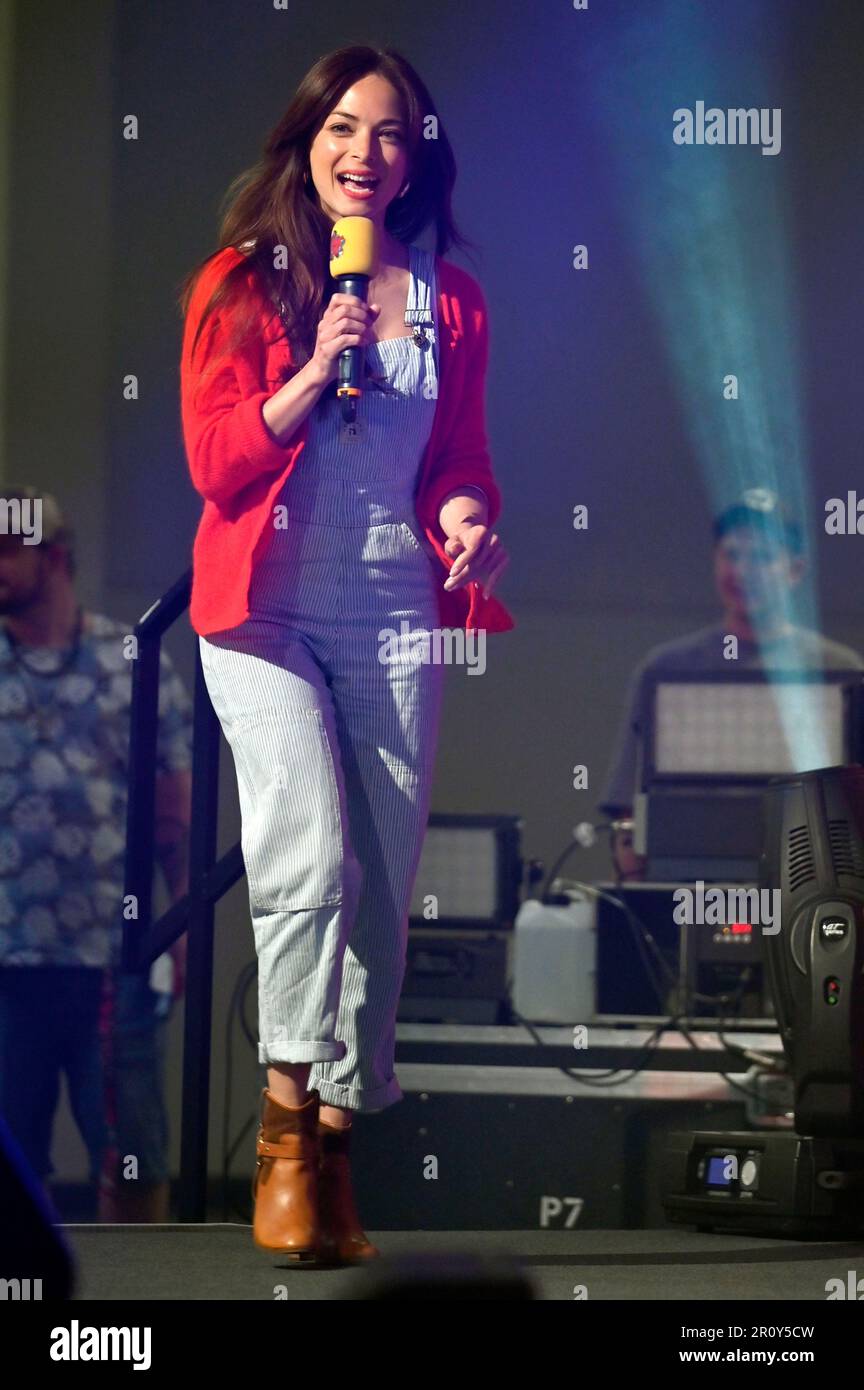 Kristin Kreuk auf der German Comic Con Spring Edition in der Messe ...