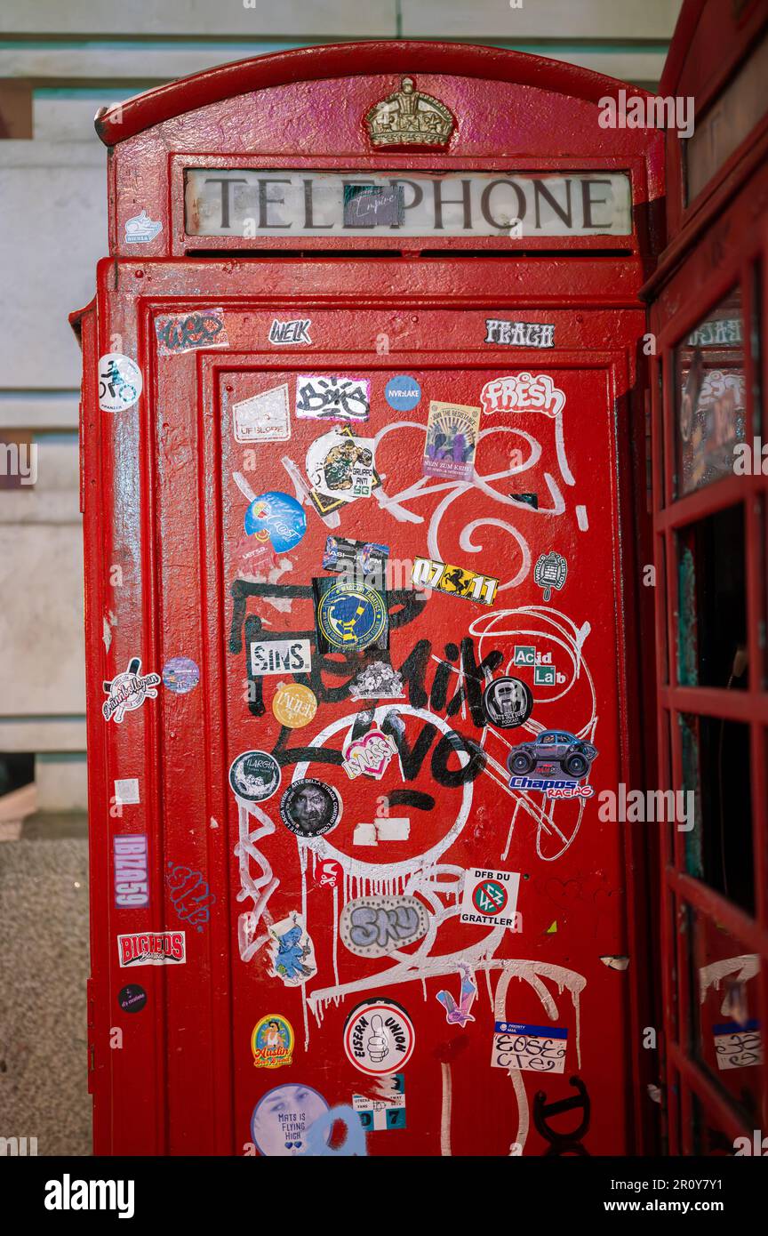 LONDON - April 21, 2023: Explore the iconic symbols of London's urban ...