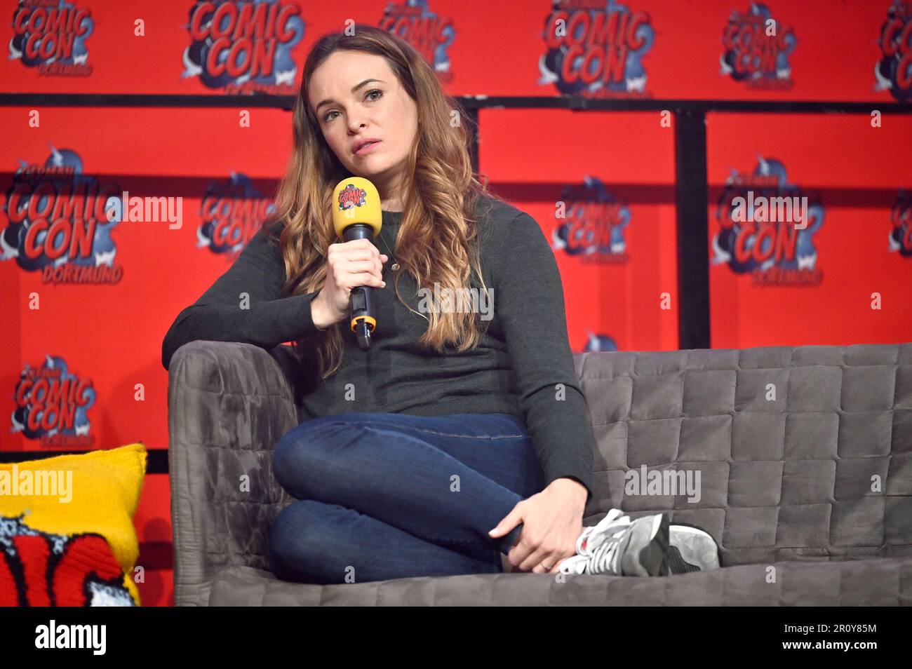 Julie caitlin hi-res stock photography and images - Alamy