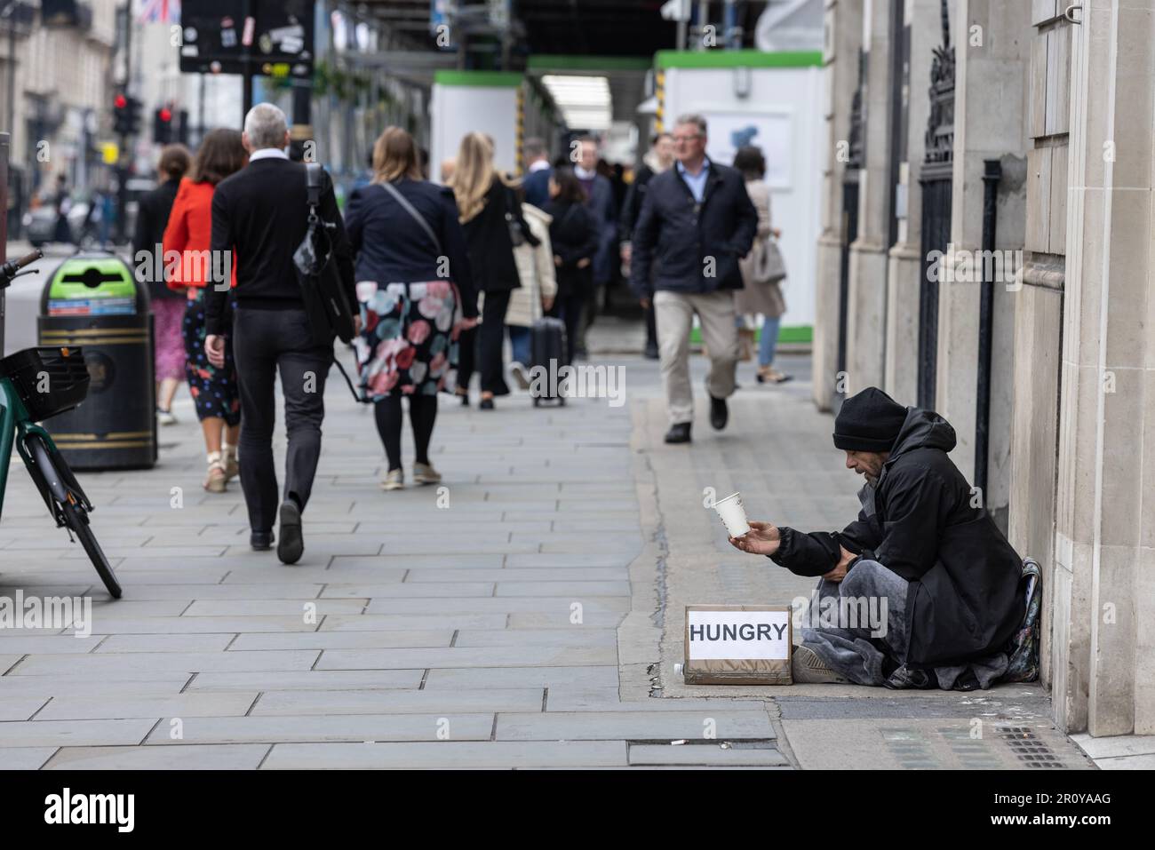 Food homeless uk hi-res stock photography and images - Alamy