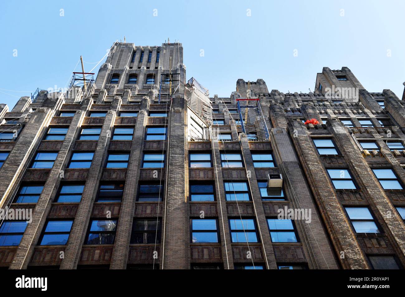Work in Progress on a building - Street Scene New York City - USA Stock ...
