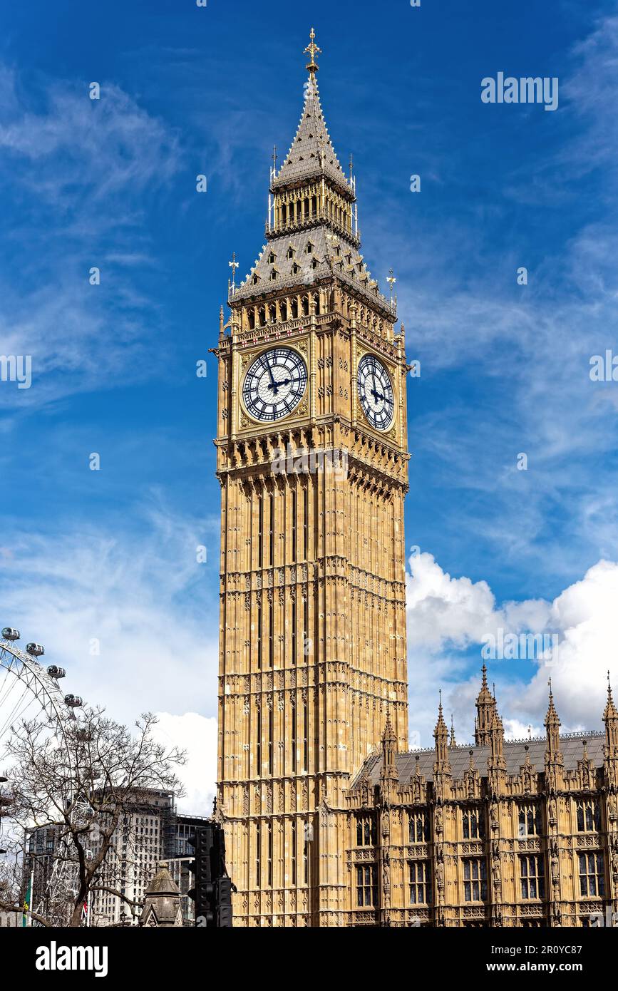 Big Ben or Elizabeth clock tower after extensive renovation on a sunny ...